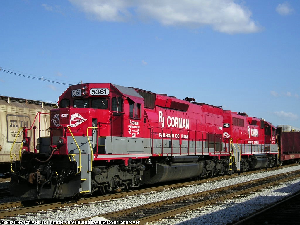 RJC 5361 Slab Train In The Yard On Westend